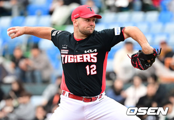 154km 윽박+공포의 싱커, 12타자 퍼펙트 KIA 팬들은 심쿵, 크로우 "더 강한 볼 던진다" [오!쎈 대전] : 네이트 스포츠