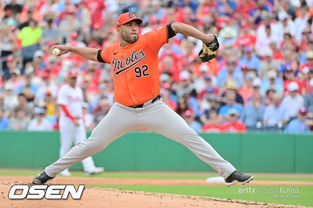 한국서 비운의 방출, 前 삼성 수아레즈 '157km 위력투'…ML 개막 로스터 보인다 : 네이트 스포츠
