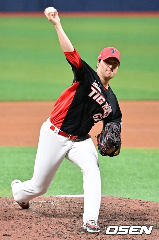 '정해영 역대 최연소 100세이브' KIA, 2G 연속 짜릿한 역전승…키움, 3연패 부진 [고척 리뷰] : 네이트 스포츠