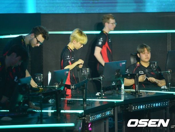 [VCT 퍼시픽] 긴장 풀린 T1, 천적 PRX에 0-2 완패…PRX 결승행(종합) : 네이트 스포츠