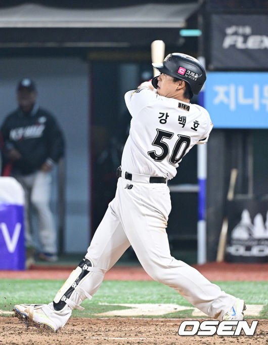 '1-3→4-3→4-4→7-4' 천재타자 역전포+42억 포수 싹쓸이타…3연패 어떻게 끊었나 "강백호 활약 돋보였다" [오!쎈 수원] : 네이트 스포츠