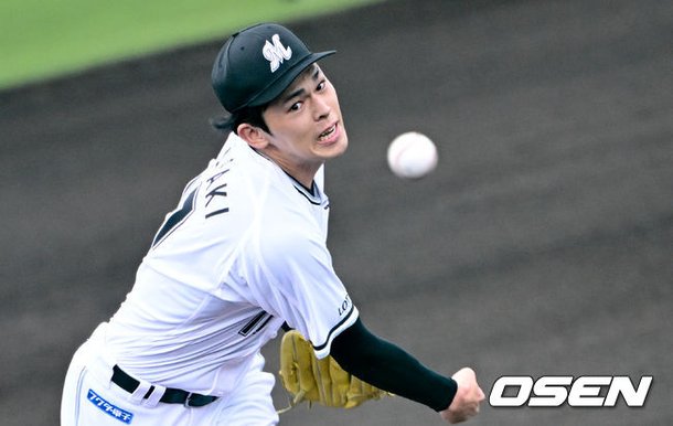 '165km' 퍼펙트 괴물 투수, ML 도전한다…日 매체 "시즌 후 포스팅 신청…거의 모든 구단이 영입 경쟁 뛰어들 듯" : 네이트 스포츠