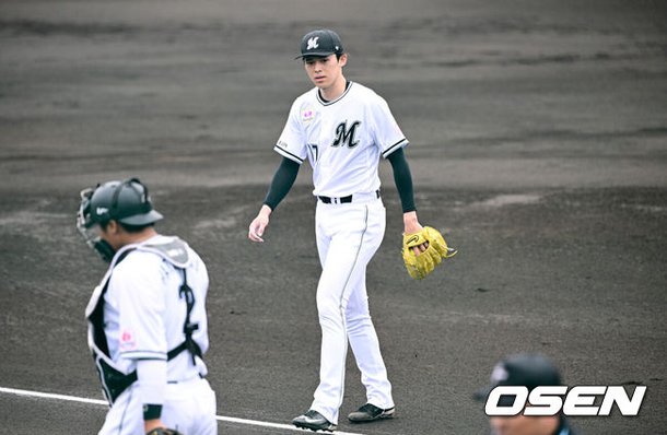 '또 이탈' 165km던지면 뭐하나, 이런 유리몸으로 무슨 ML 도전을…감독도 심기 불편 : 네이트 스포츠