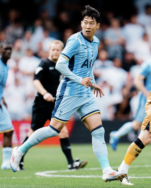 '침묵한 SON톱' 토트넘, QPR과 친선전서 비수마-스칼렛 연속골로 2-0 승리 : 네이트 스포츠