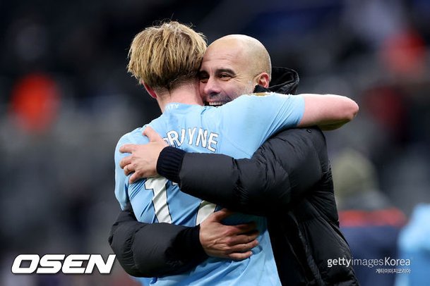 'KDB PL 통치 기간 늘어난다' 더 브라위너, 사우디 이적 불발…"맨시티에 잔류할 것" '1티어' 기자의 확신 : 네이트 스포츠