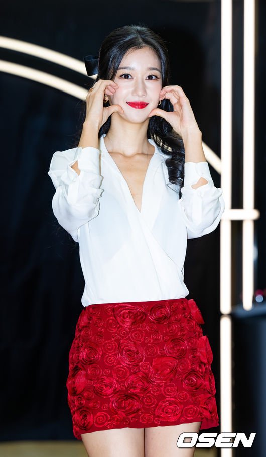 '가스라이팅 논란' 서예지, 2년 공백 끝낸 복귀 소감 "감사합니다"[종합] : 네이트 연예