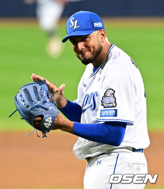 벼랑 끝 위기 몰린 삼성의 구세주는 PO MVP 레예스…KIA 상대 7이닝 비자책 KKKKKKK 쾌투 [KS3] : 네이트 스포츠