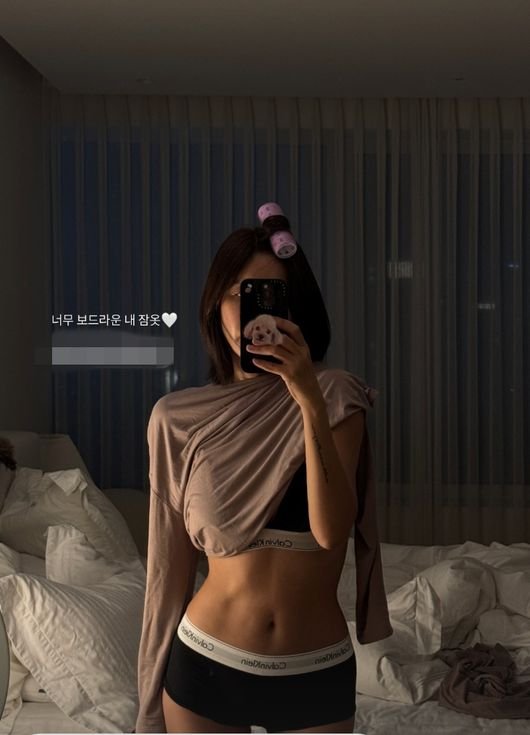 김준희, 47.8kg 美친 복근 감탄…언더웨어 모델이 따로없네 : 네이트 연예