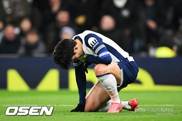 "SON, EPL에서 끝나가나" PK 실축한 손흥민에 선 넘는 평가…토트넘 3경기 무승 : 네이트 스포츠