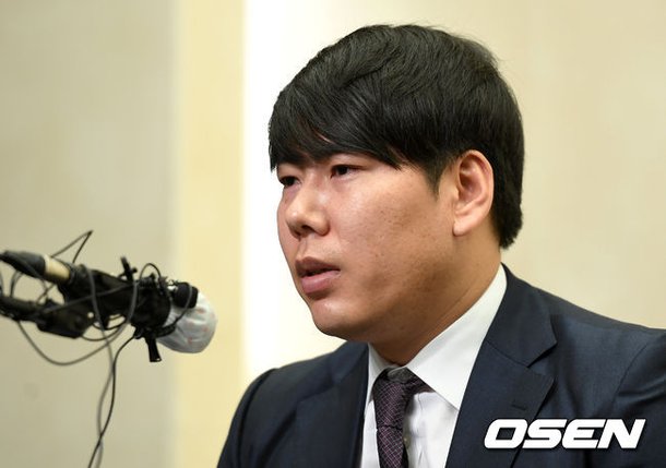 강정호는 불명예 은퇴, '음주운전 3회' 박정태 SSG 2군 감독은 왜 아무런 징계 없었을까 : 네이트 스포츠