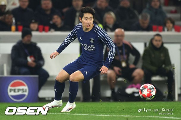 '대충격!' '5453억 뉴캐슬' "이강인, PSG의 공격수 이사크 영입 딜 포함 가능" 英 매체 집중관심…이강인(뉴캐슬) 가능성 제기 : 네이트 스포츠