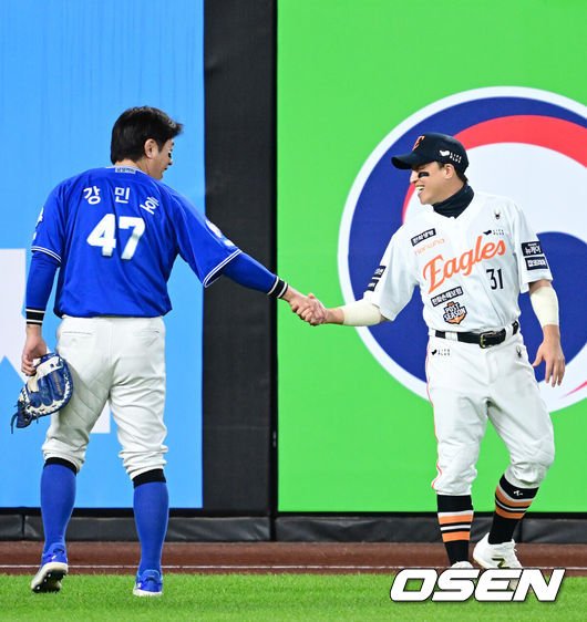 롯데-NC에선 이루지 못했는데…손아섭 첫 KS 한을 한화에서 풀 줄이야, 19년차에 우승 기회 왔다 [PO5] : 네이트 스포츠