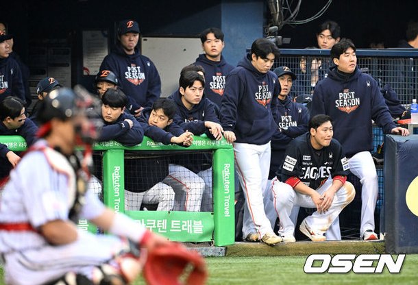 PO 팀 타율 3할대였는데…삼성 무너뜨린 한화 타선이 확 식었다, LG 1선발 위용 "커리어에서 가장 큰 경기" [KS1] : 네이트 스포츠