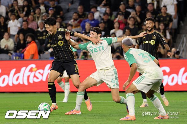 '축신' 손흥민의 환상 결승골 기점! LAFC, MLS PO 1차전서 2-1 승리 : 네이트 스포츠