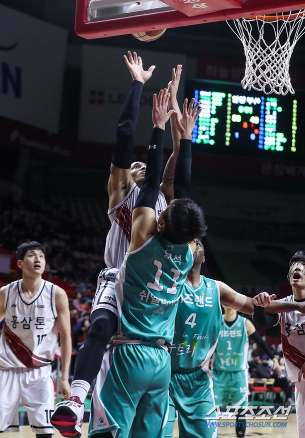 KT LG KCC 점입가경 3위 싸움. LG, KT 13일 운명의 결전 : 네이트 스포츠