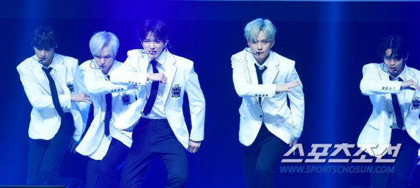 [포토] CIX '10대의 방황을 담아' : 네이트 연예