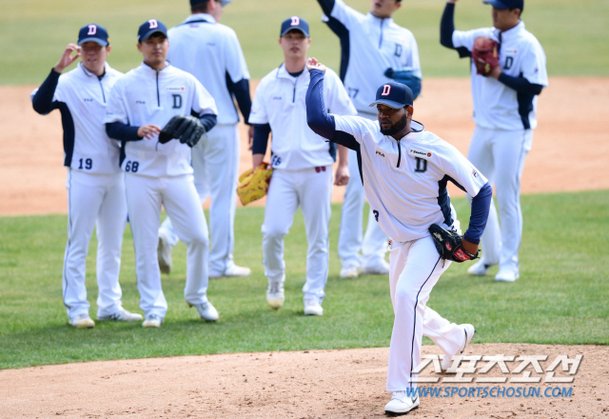 [SC핫포커스] 초유의 변수 만난 KBO, '청백전'에 올인하는 구단들 : 네이트 스포츠