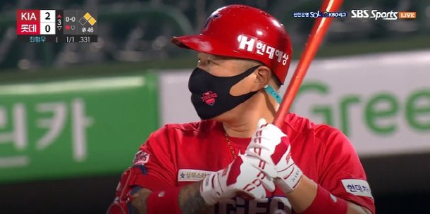 [부산 현장]'타이거 마스크 괴력' KIA 최형우 3G 연속 홈런 작렬, KBO 역대 5번째 3300루타 달성 : 네이트 스포츠