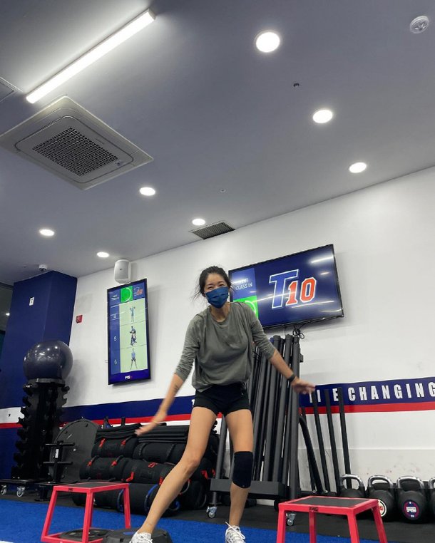 '173cm·55kg' 김빈우, 샐러드만 먹더니 다리 더 길어졌나 "대략 14등신" | 네이트 연예