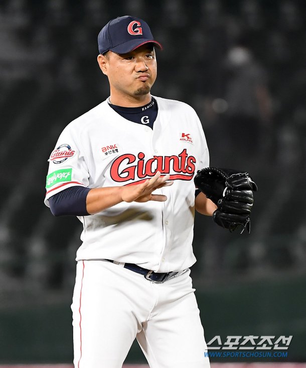 '이여상발 금지약물 소지' KBO 최고참 송승준, 72G 출전정지 징계 : 네이트 스포츠