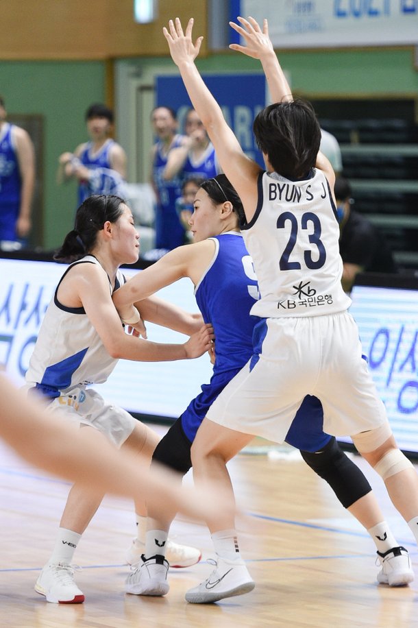 삼성생명 박신자컵 3위, U19 대표팀 77대57 완파. : 네이트 스포츠