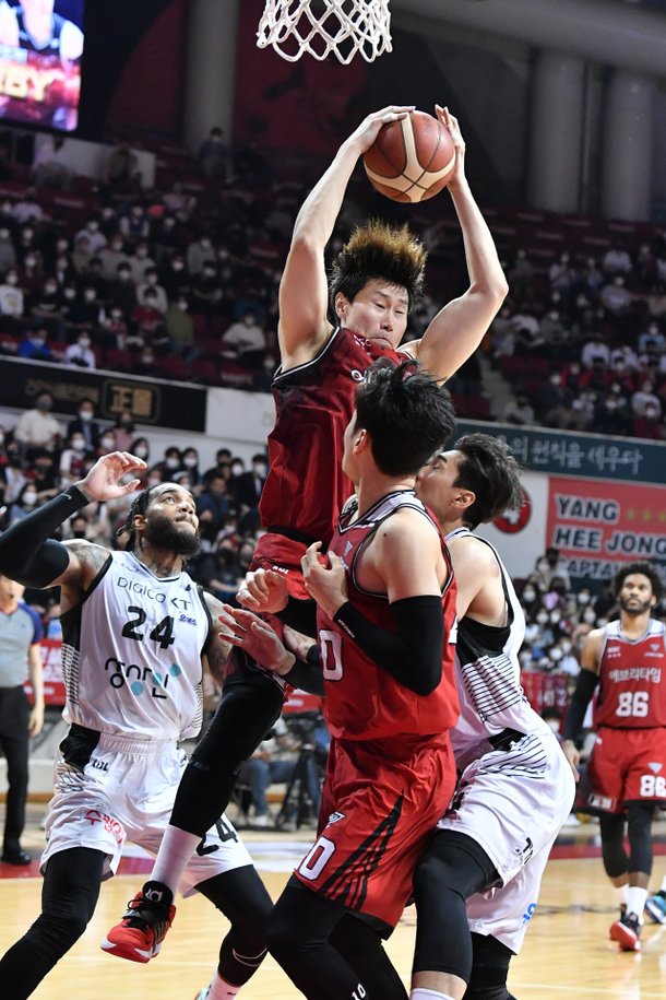 스포츠토토, KGC-KT 프로농구 4강 4차전 매치 35회차 발매 : 네이트 스포츠