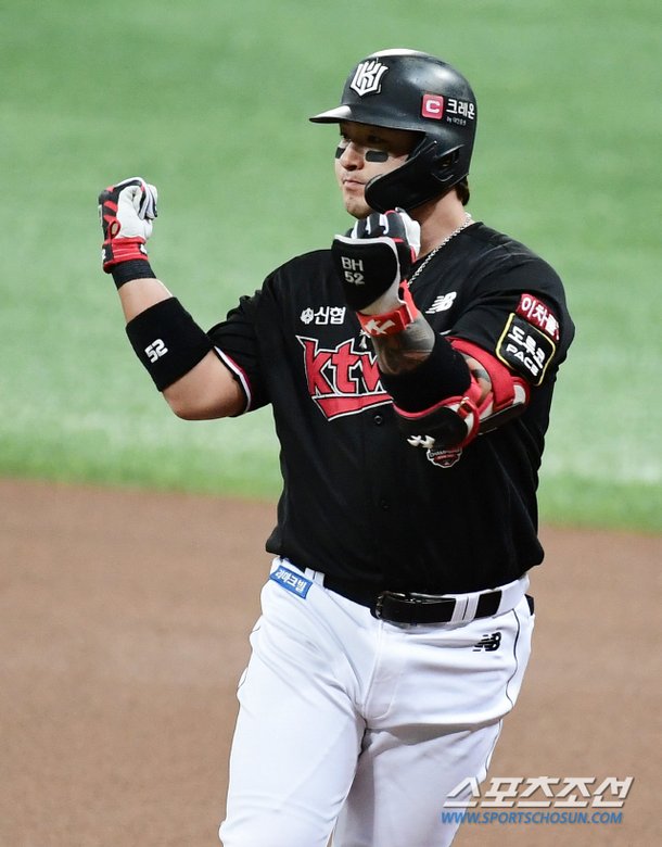 벤자민 7이닝-박영현 2이닝 삭제. 박병호-강백호 폭발. KT 1승1패 만들었다[준PO2 리뷰] : 네이트 스포츠