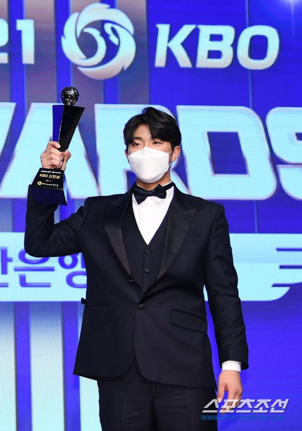 MVP-신인왕 누구? KBO 시상식, 17일 팬들과 함께 열린다 : 네이트 스포츠