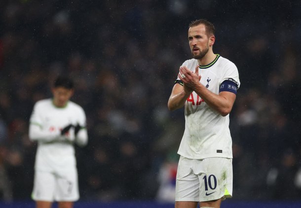 'SON 亞 챔스 최다 출전+로메로 퇴장' 토트넘 '골침묵' UCL 16강서 탈락, AC밀란 1~2차전 합계 1-0 앞섰다 : 네이트 스포츠