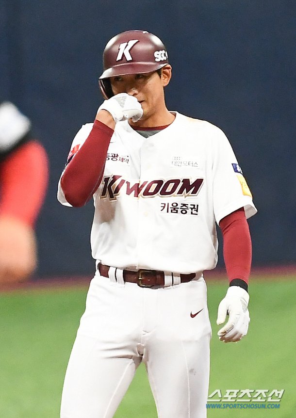 WBC 4할 타율 기세 그대로…이정후, 문동주에게 보여준 'MVP 클래스' : 네이트 스포츠