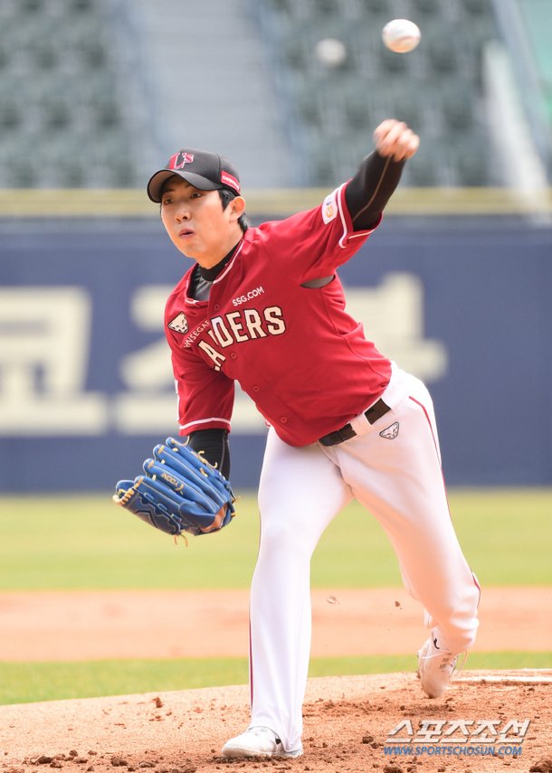 '0의 행진→실책 한방에 갈린 승부' SSG, 시범경기 최종전서 LG에 1대0 신승 [잠실리뷰] : 네이트 스포츠