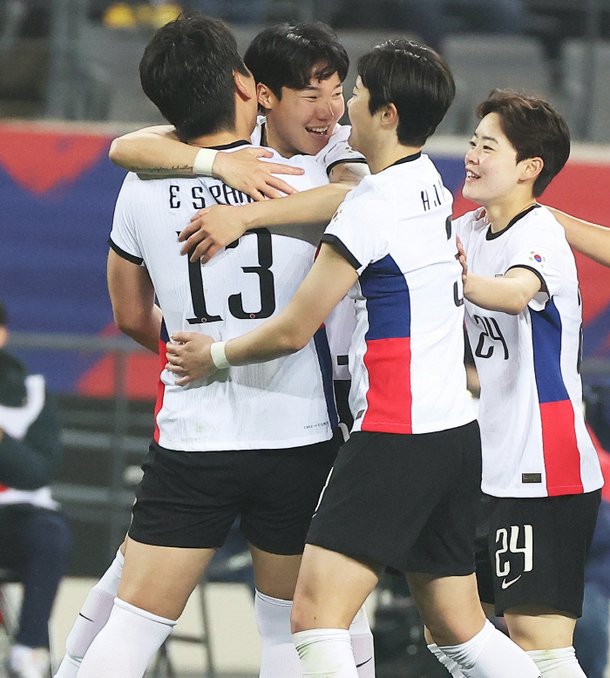 '이금민 해트트릭X박은선 2G-1AS' 콜린벨호,잠비아에 5대0 퍼펙트 승! 2연승 마무리[女A매치 현장 리뷰] : 네이트 스포츠