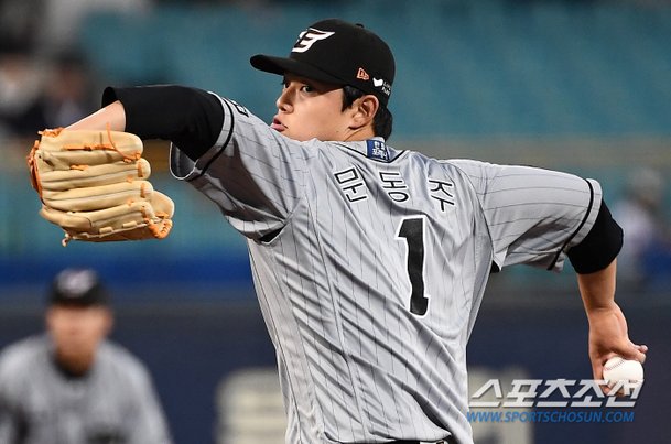 이제 한국도 160km시대 열렸다. 문동주-안우진-김서현…꿈의 100마일은 누가 깰까[SC포커스] : 네이트 스포츠