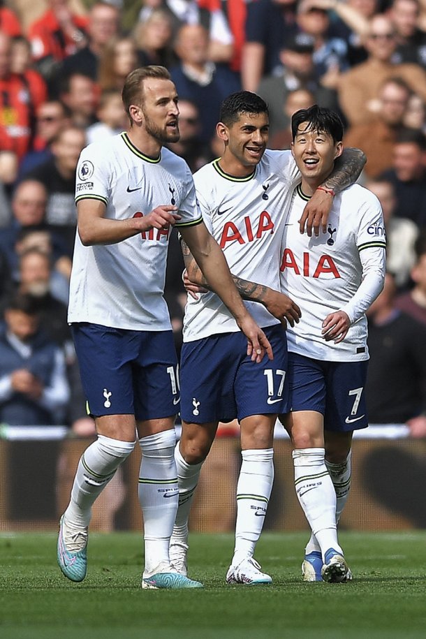 '클린스만 앞에서 쾅' 손흥민, '또 페리시치' 패스 받아 본머스전 선제골 '2경기 연속골+EPL 101골+토트넘 통산 143골' : 네이트 스포츠