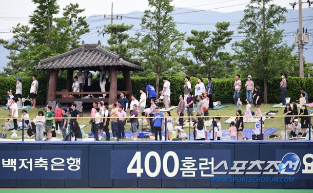 비디오 판독 오독→홈런 둔갑…KBO, 공식 사과 및 징계 '메인 심판 10G 출장 정지' [공식발표] : 네이트 스포츠