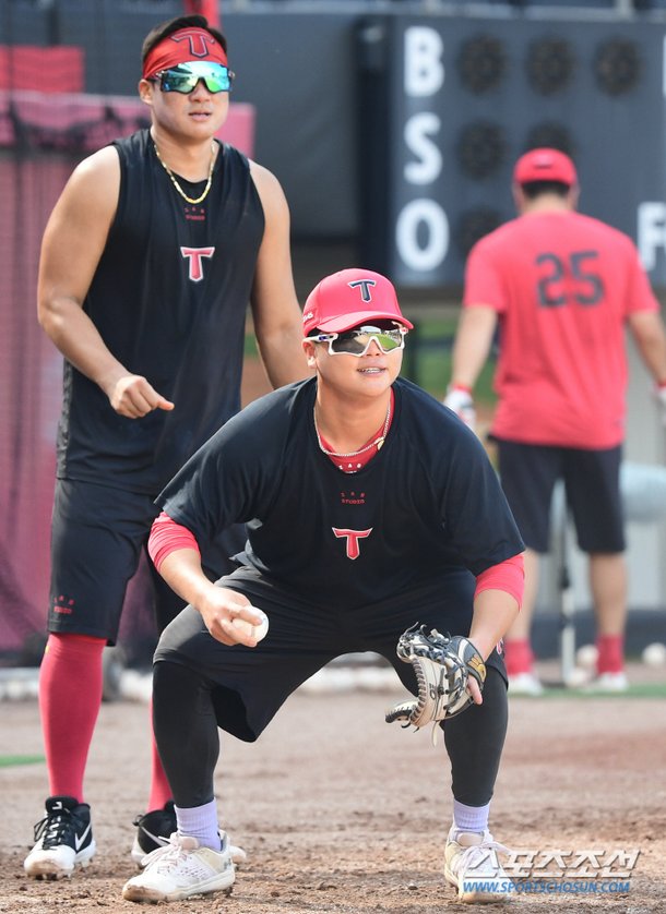 비FA 다년계약 포수만으론 144G 못 버틴다, 다시 시작된 KIA 안방 무한경쟁…'포수 최대어' 신인까지 도전장[SC초점] : 네이트 스포츠