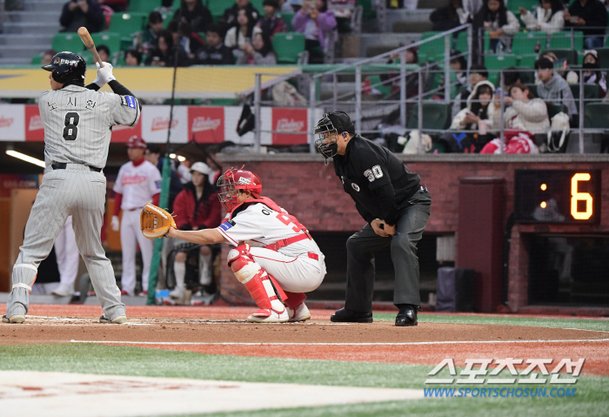"피치클락 때문에 투수들 부상 증가" 난리난 미국…KBO리그는 괜찮을까[SC핫이슈] : 네이트 스포츠