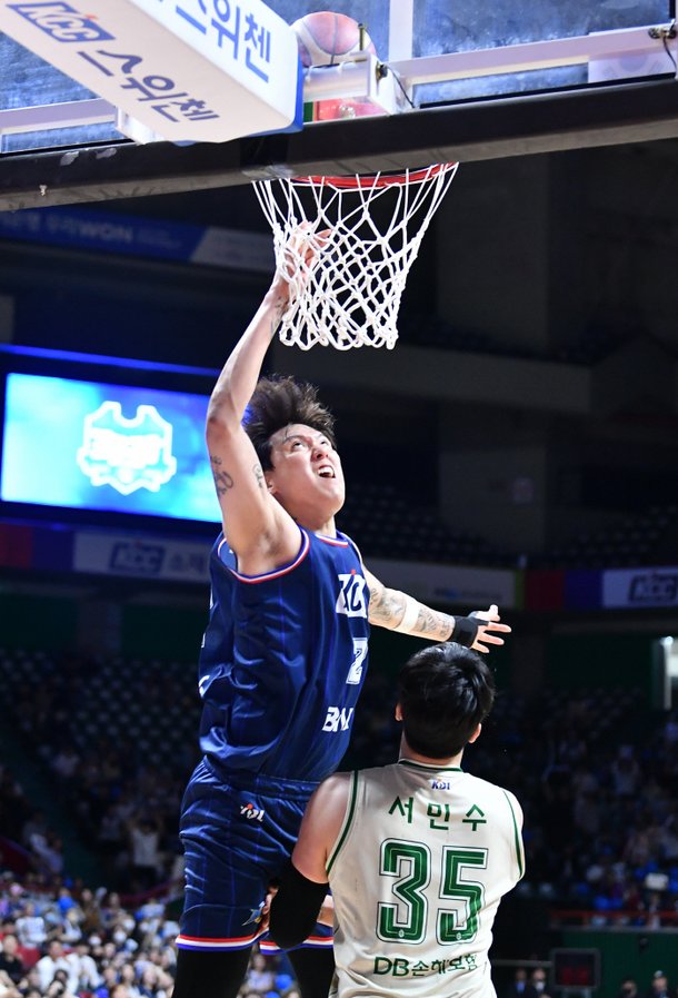 '반성모드 최준용 폭발' KCC, DB 잡고 챔프전 진출 '-1승'…KBL 새 역사 쓸까 : 네이트 스포츠