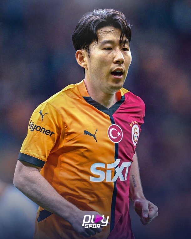 손흥민에게 달렸다! "SON이 오시멘 맨유로 데려간다" 대형 FW 도미노 이동의 '중심'…"토트넘 이적료 원할 수도" : 네이트 스포츠