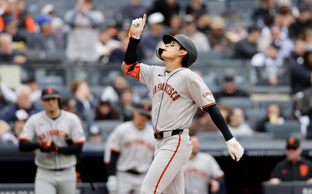 대충격! '이정후 MLB 125년 사상 최초기록 주인공!' 양키스전 2홈런은 역대 자이언츠 타자 중 최초였다 : 네이트 스포츠