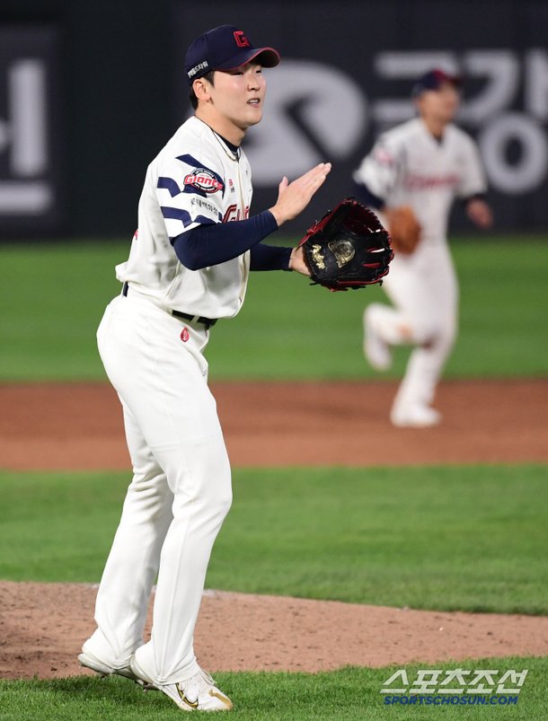 9회 김원중 이후 누구? 152km 최준용 2이닝 노히트. 롯데 불펜 더 강해진다[부산 코멘트] : 네이트 스포츠