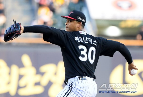 '외국인 교체 초강수' KBO리그 맞춤 투수 영입한 LG. 염갈량 만족 "평균 150km, 커브 잘던진다." 그런데 8일 한화전 선발은 누구[대구 코멘트] : 네이트 스포츠