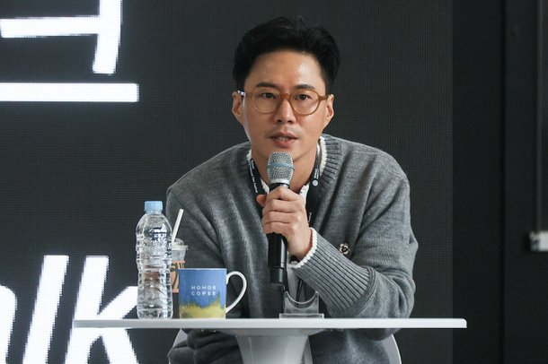 [SC-BIFF] '프로젝트 Y' 이환 감독 "한소희-전종서? 밑바닥 현실 괴물 같이 표현해" : 네이트 연예