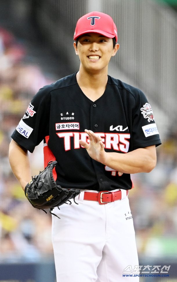 "아 WBC 나갔구나" KIA 日 투수코치 눈에도 국대 에이스였다…다만, 하나 조언했다[오키나와 현장] : 네이트 스포츠