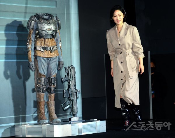 김현주, 강렬한 여전사~ [포토] | 네이트 연예