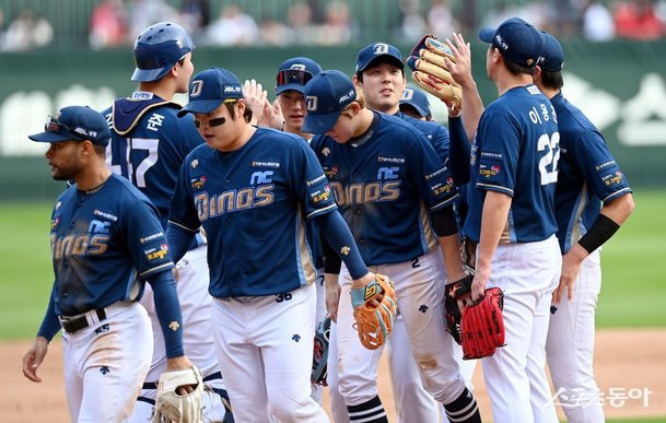 NC, SSG 4-3 승리하며 기선제압! [포토] : 네이트 스포츠