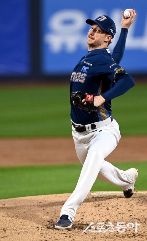 '왕의 귀환'…에이스 페디 PO 1차전서 12K 완벽투…NC, 적지서 먼저 1승 : 네이트 스포츠