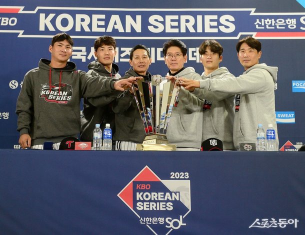 KBO리그 우승 트로피는 어느 팀에? [포토] : 네이트 스포츠