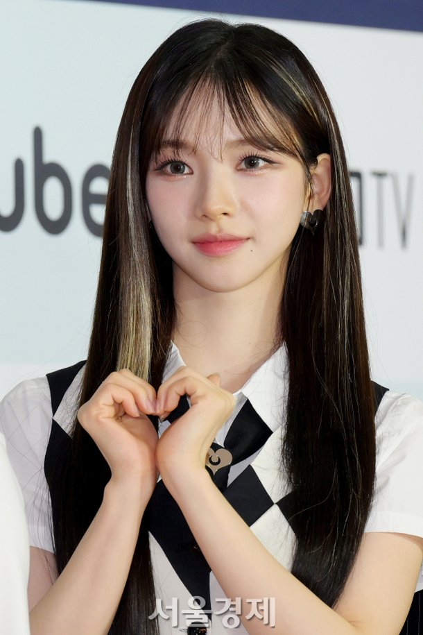 에스파 카리나, 카리나는 신이에요 [SE★포토] : 네이트 연예