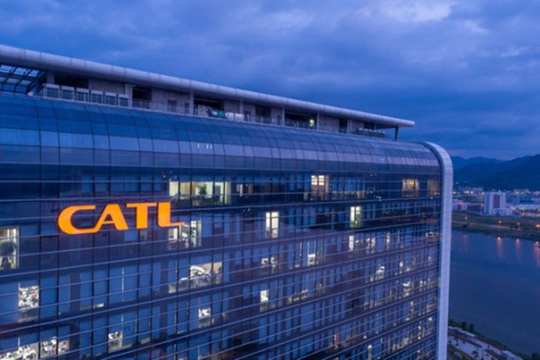 단 1.5%P차···中 CATL, LG엔솔 '턱밑 추격' : 네이트 뉴스
